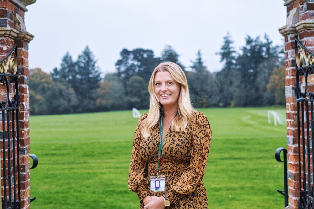 Miss Hannah Cave - Forres Sandle Manor