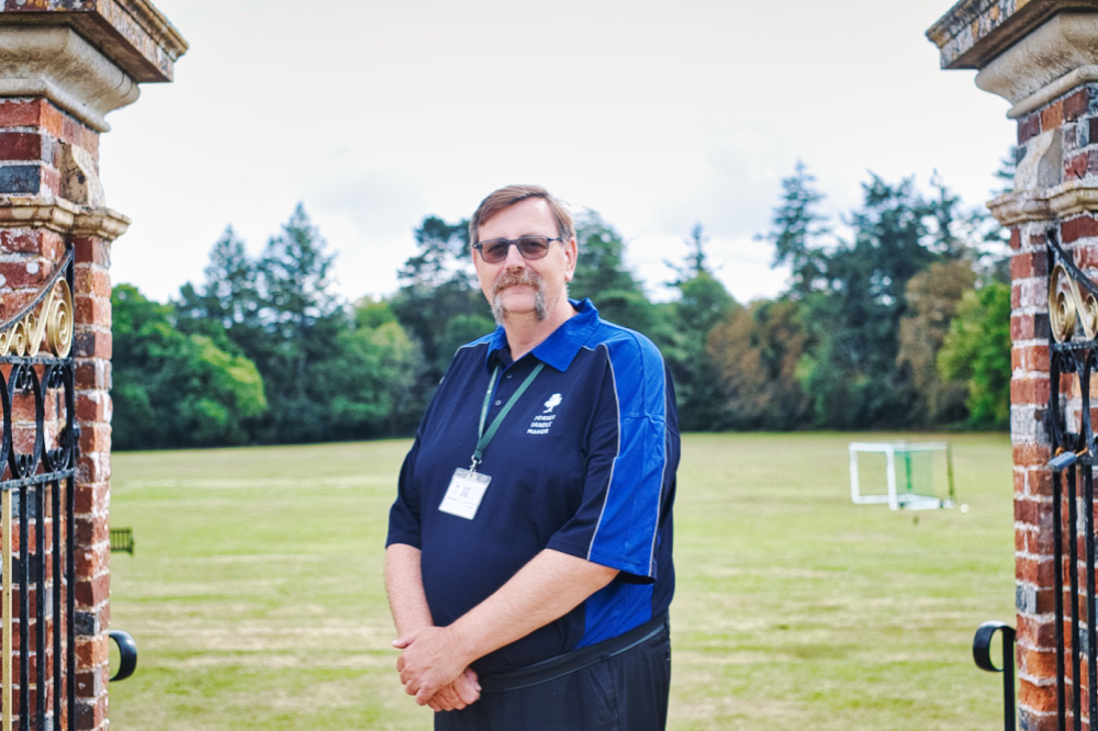 Mr Neil Bailey - Forres Sandle Manor